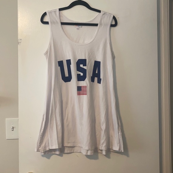 LuLaRoe | Tops | Llr Perfect Tank | Poshmark